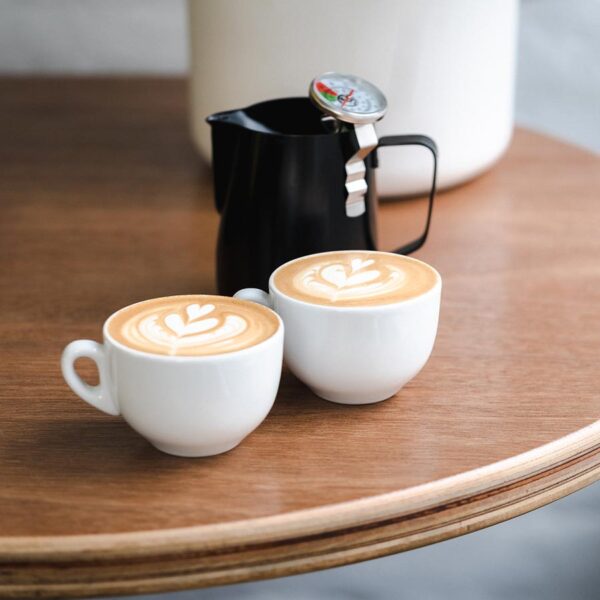 Rhino Milk Pitcher 12oz/360ml - conCAFÉ